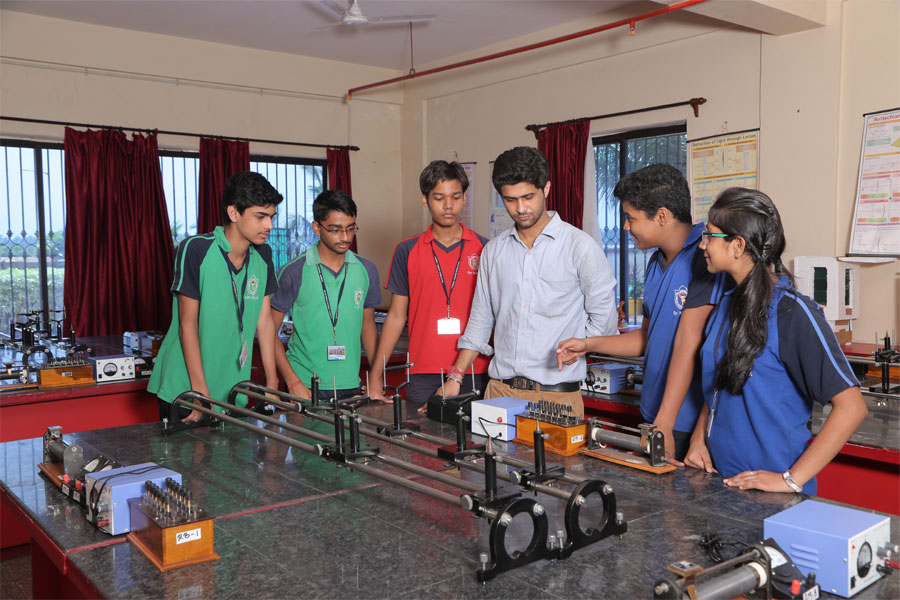Delhi Public School, Howrah » Laboratories